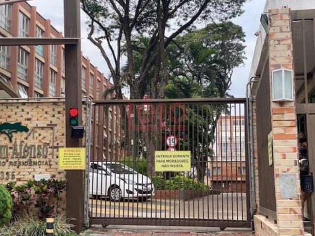 VENDA | Apartamento, com 3 dormitórios em JARDIM NOVO HORIZONTE, MARINGA