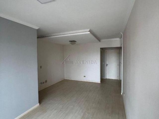 VENDA | Apartamento, com 3 dormitórios em San Remo, Londrina