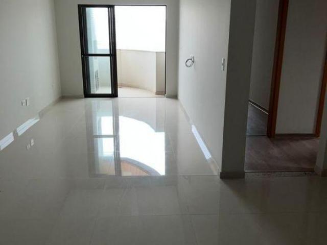 VENDA | Apartamento, com 3 quartos em Zona 01, Maringá