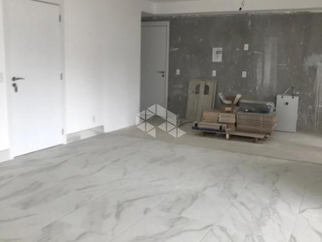 VENDA Apartamento com 131m², 3 suítes, 2 vagas Vila Mariana