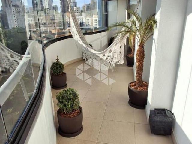 VENDA Apartamento com 160m², 3 quartos 2 suítes e 2 vagas MORUMBI Zona Sul SP