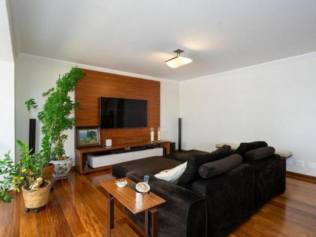 VENDA Apartamento com 195m² 3 dormitórios 3 suítes, 4 vagas MORUMBI