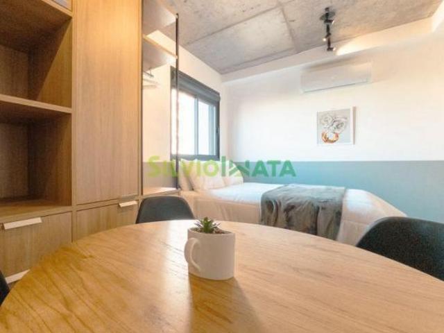 VENDA | Apartamento, com 1 dormitórios em Zona 07, Maringá