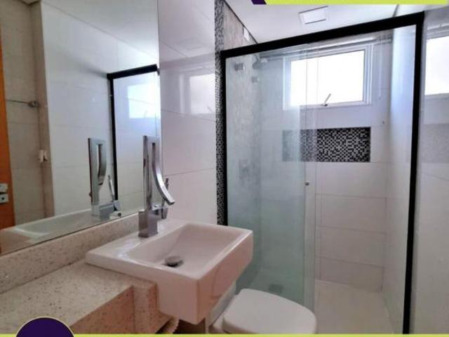 VENDA | Apartamento, com 2 dormitórios em Vila Cleópatra, Maringá