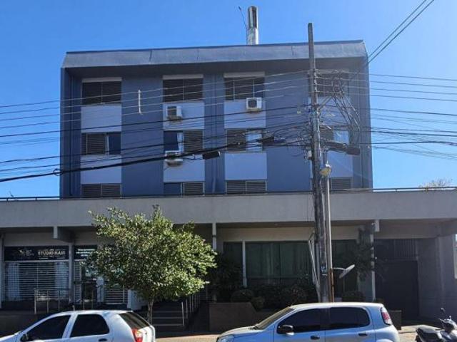 VENDA | Apartamento, com 2 dormitórios em Zona 05, Maringá