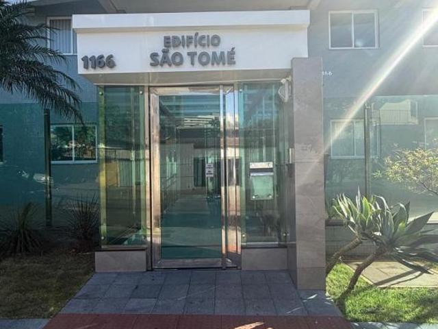 VENDA | Apartamento, com 2 dormitórios em Zona 07, Maringá