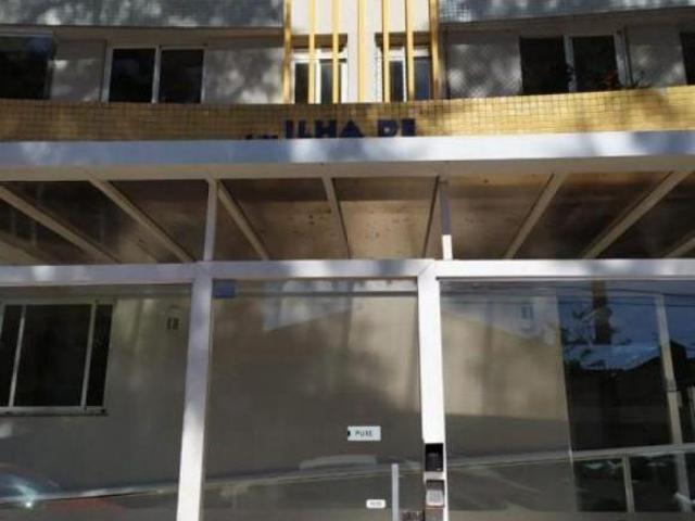 VENDA | Apartamento, com 2 dormitórios em Zona 07, Maringá