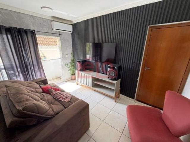 VENDA | Apartamento, com 2 dormitórios em ZONA 07, MARINGA