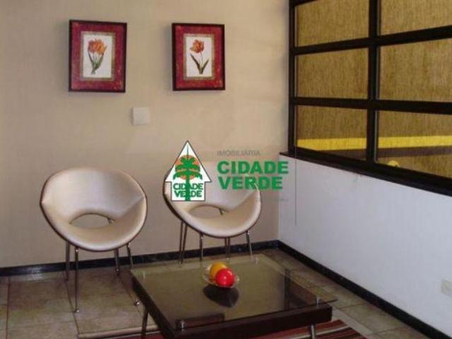 VENDA | Apartamento, com 2 dormitórios em Zona 07, Maringá