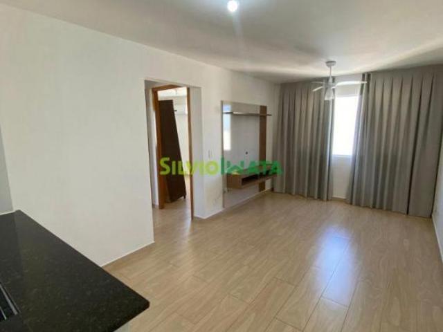VENDA | Apartamento, com 2 dormitórios em Zona 08, Maringá
