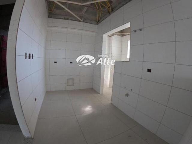 VENDA | Apartamento, com 2 dormitórios em Zona 01, Maringá