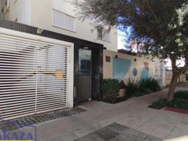 VENDA | Apartamento, com 2 dormitórios em Zona 03, Maringá