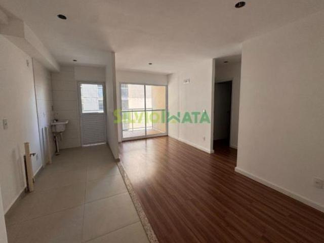 VENDA | Apartamento, com 2 dormitórios em Jardim Aclimação, Maringá