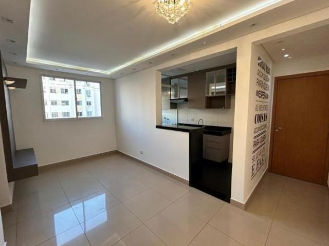 VENDA | Apartamento, com 2 dormitórios em Jardim Das Estações, Maringá