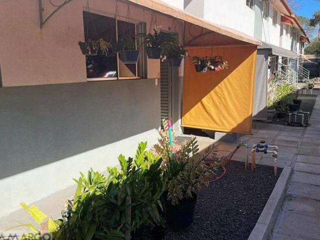 VENDA | Apartamento, com 2 dormitórios em Jardim São Silvestre, Maringá