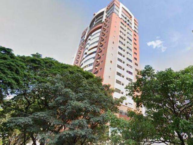 VENDA | Apartamento, com 4 dormitórios em Zona 01, Maringá