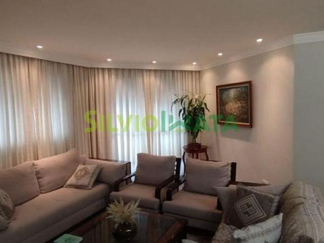 VENDA | Apartamento, com 4 dormitórios em Zona 01 Centro, Maringá