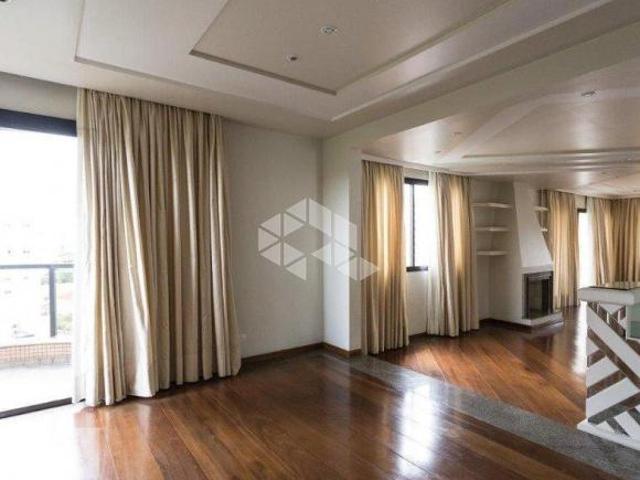 VENDA Apartamento com 4 suítes, 4 vagas Moema