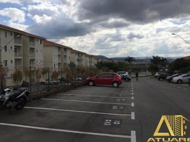VENDA Apartamento com ótimo acabamento em condomínio fechado!