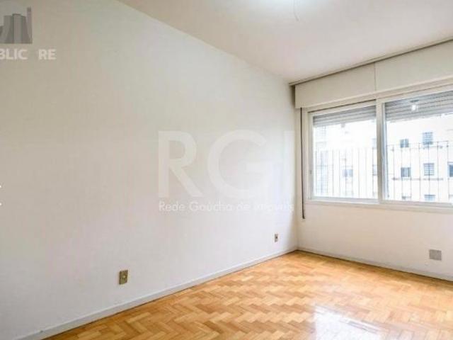 Venda apartamento de 2 dormitórios,62,96m² privativos, Centro histórico /Porto A