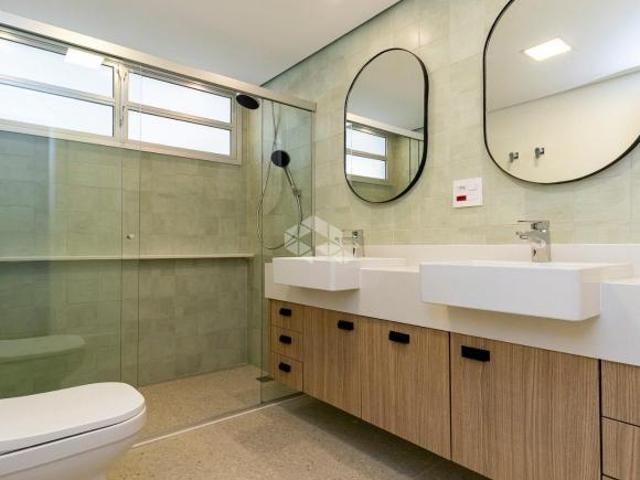 VENDA Apartamento em Higienópolis com 128 m², 03 suítes e garagem, próximo ao metrô.