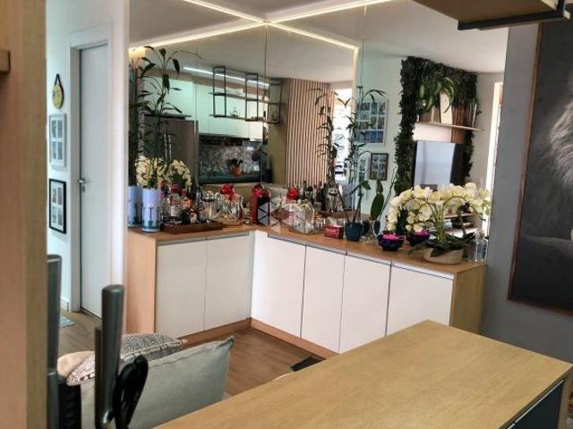 VENDA Apartamento MOBILIADO 72m² 3 dormitórios 1 suíte 1 vaga determinada + Depósito IPIRAN