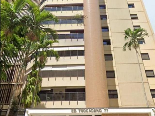 VENDA APARTAMENTO NO CAMBUI, CAMPINAS Condomínio Edifício Trocadero Um belíssimo Condomínio de Apar