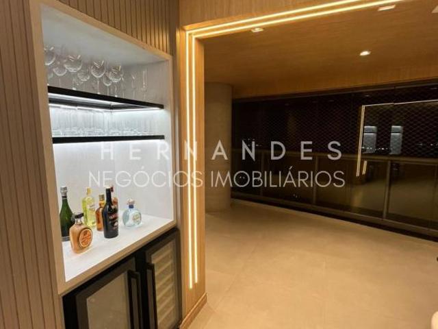 Venda apartamento no Condomínio Level em Alphaville