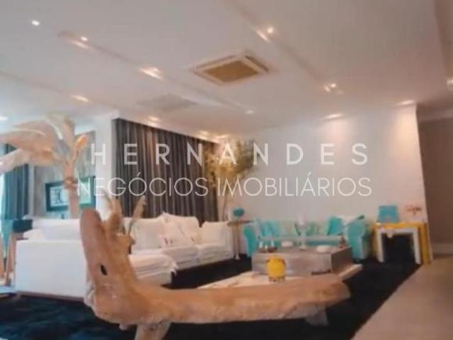 Venda apartamento no Condomínio The Penthouses Tamboré