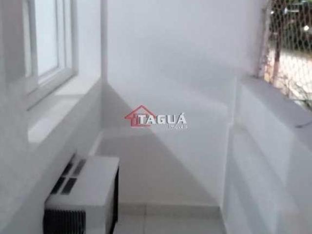 Venda Apartamento Sala Living em Santos SP mAr dOce lAr ideal para separar quarto e sala a duas q