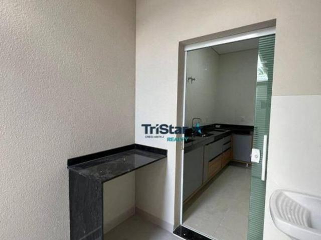#VENDA CA0654 CASA EM UM BAIRRO TRANQUILO, PROXIMO AO CENTRO DA CIDADE COM 3 DORMS SENDO 01 SUI