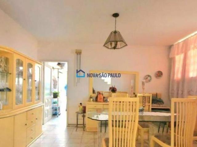 Venda. Campo Belo. Casa/Sobrado com 270M². 3 quartos. vagas