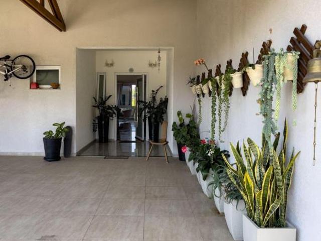 Venda casa no condomínio Reserva Santa Maria