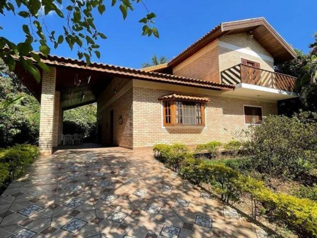Venda Casa Chácara dentro da cidade, 1000m² de terreno!