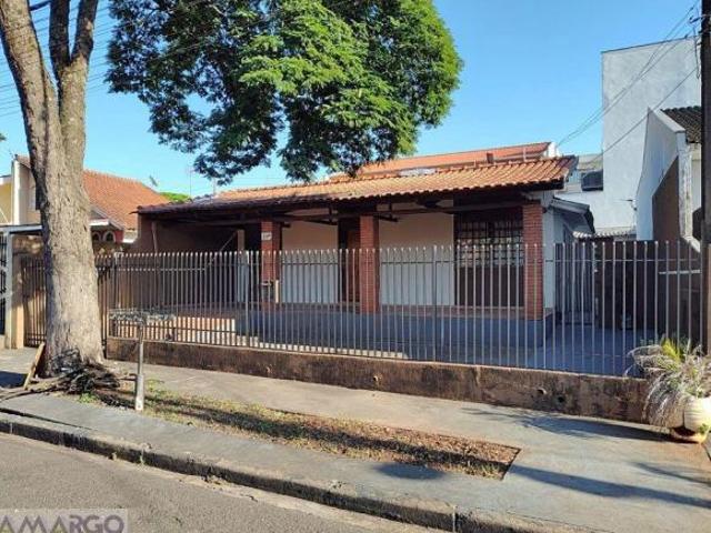 VENDA | Casa, com 4 dormitórios em Conjunto Habitacional Inocente Vila Nova Júnior, Maringá