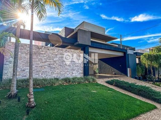 VENDA | Casa, com 4 dormitórios em Ecoville, Dourados