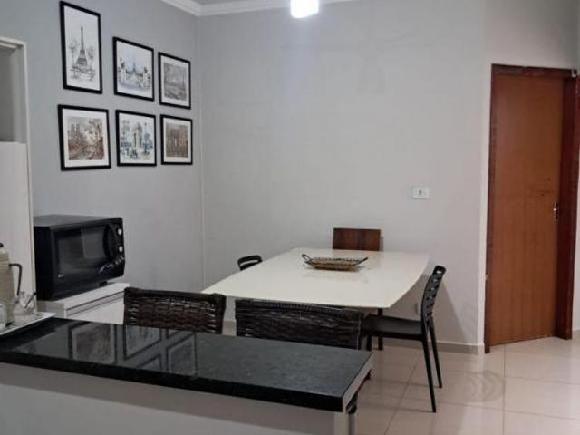 VENDA | Casa, com 4 dormitórios em Jardim Olímpico, Maringá