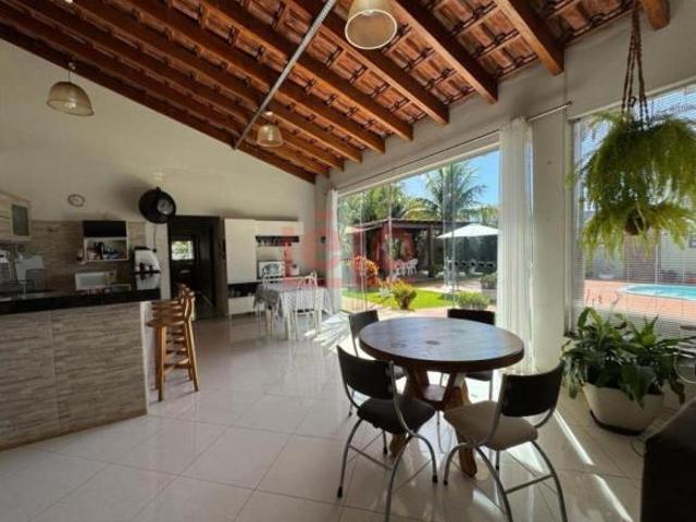 VENDA | Casa, com 4 dormitórios em PORTAL DAS TORRES, MARINGA