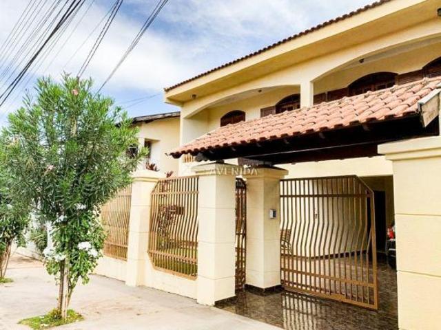 VENDA | Casa, com 4 dormitórios em Vitória Régia, Londrina