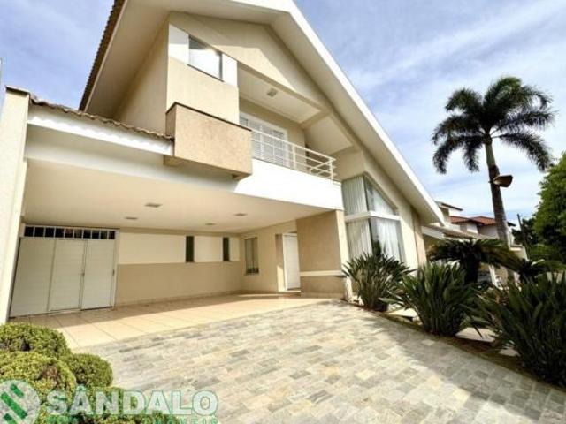 VENDA | Casa, com 4 dormitórios em ZONA 08, MARINGA