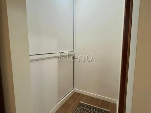 Venda | Casa com 214,00 metroQuadrado, 3 dormitório s, 4 vaga s. Swiss Park, Campinas
