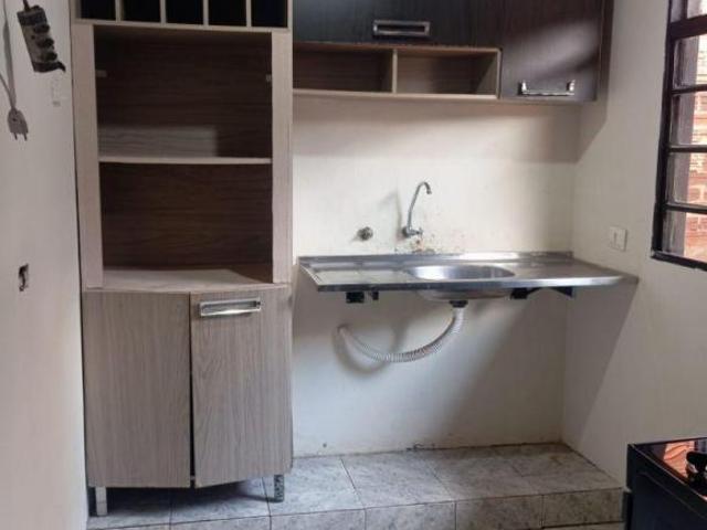 VENDA | Casa, com 2 dormitórios em Conjunto Habitacional Requião, Maringá