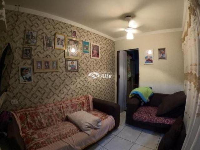 VENDA | Casa, com 2 dormitórios em Conjunto Residencial Rodolpho Bernardi, Maringá