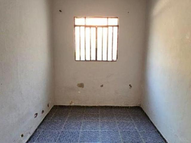 VENDA | Casa, com 2 dormitórios em CONJUNTO RESIDENCIAL VINTE E SEIS D, UMUARAMA