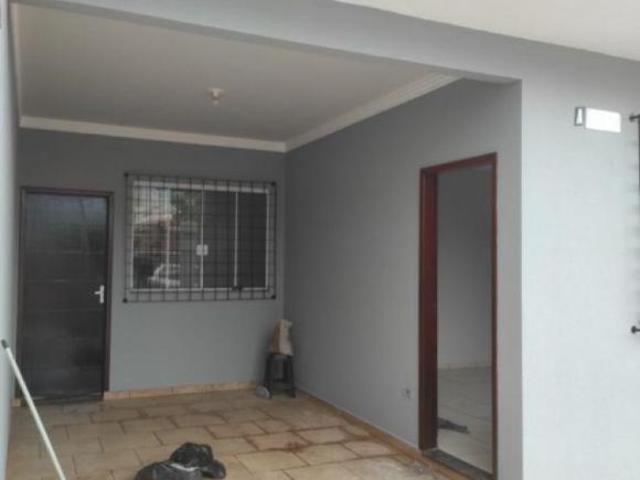 VENDA | Casa, com 2 dormitórios em JARDIM TROPICAL, SARANDI