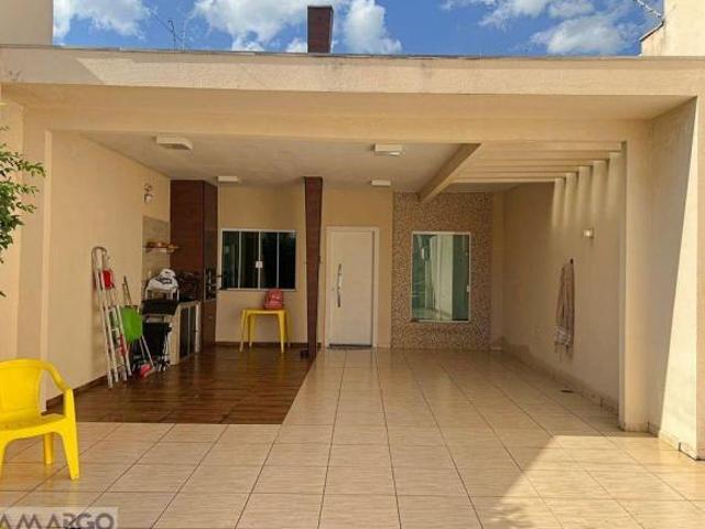VENDA | Casa, com 2 dormitórios em Jardim Três Lagoas, Maringá