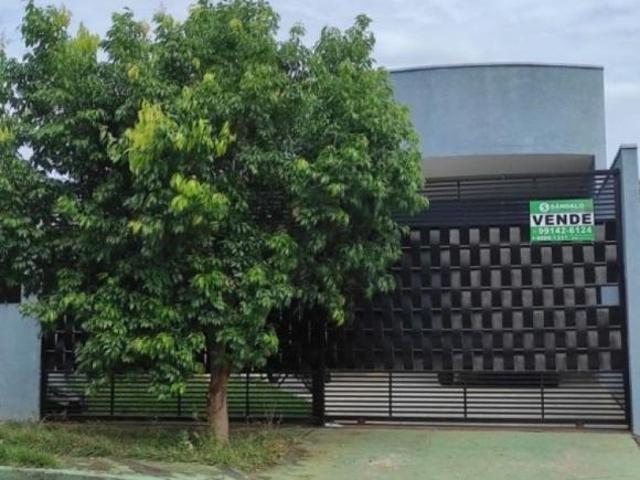 VENDA | Casa, com 2 dormitórios em JARDIM VITORIA, MARINGA