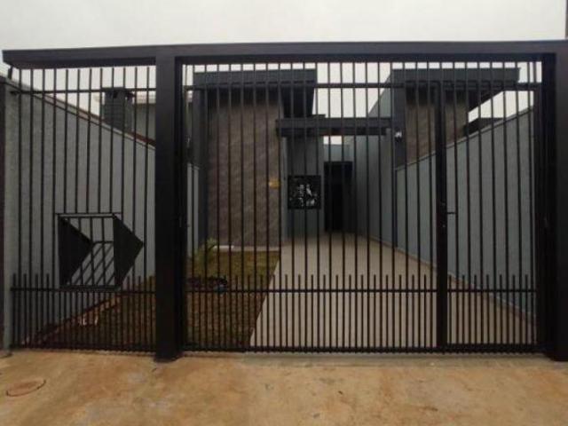 VENDA | Casa, com 2 dormitórios em Jardim Coopagro, Toledo