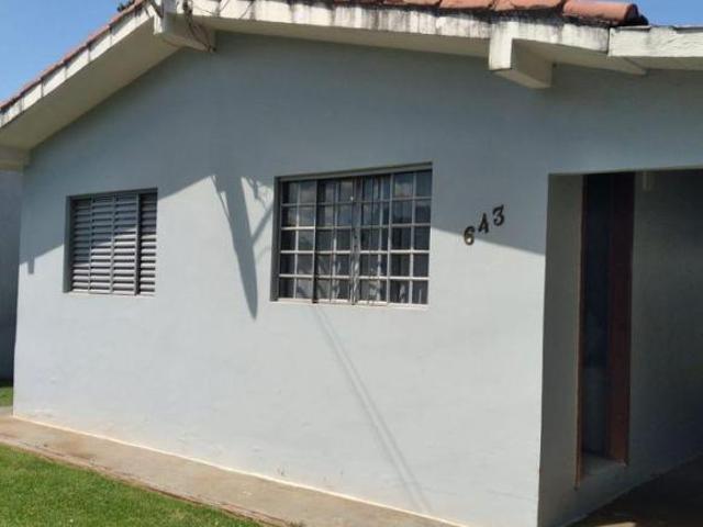 VENDA | Casa, com 2 dormitórios em Parque Hortência, Maringá