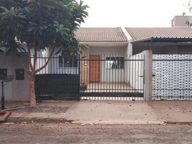 VENDA | Casa, com 2 dormitórios em Residencial Araucária II, Floresta